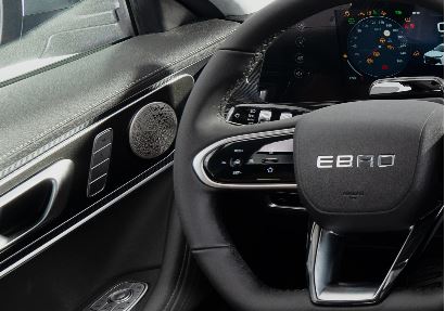 Nuevo Ebro Luxury S700 | Elegancia y potencia en Sevilla